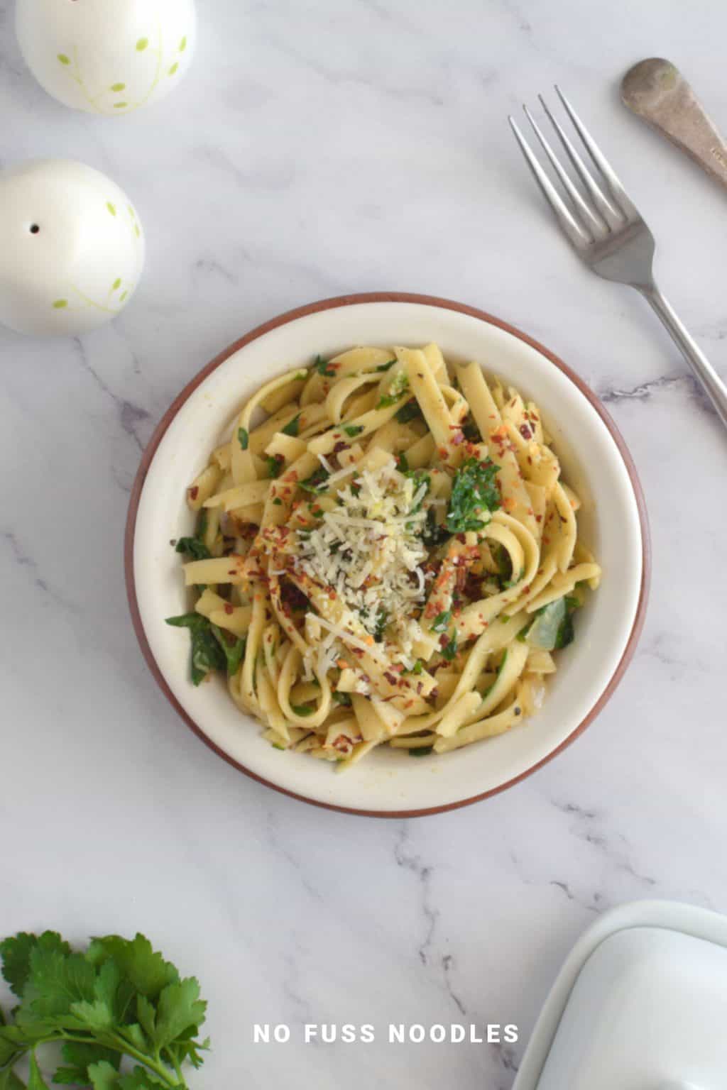 Garlic Parsley Pasta | No Fuss Noodles